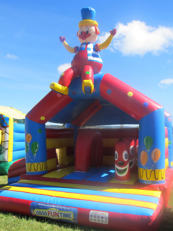Funny Man Bouncy Castle - Trailblazers Northland
